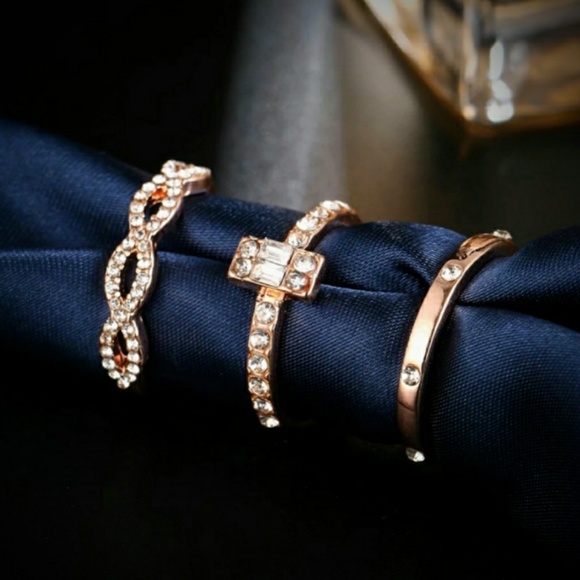 Lucky's Lady Gifts | Jewelry | 3 Ring Diamond Rose Gold Ring Trio Twist ...